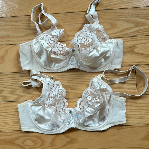 Maidenform | Intimates & Sleepwear | Vintage Maidenform Chantilly Lace ...